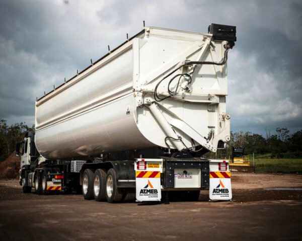 AZMEB Trailers - Freighter